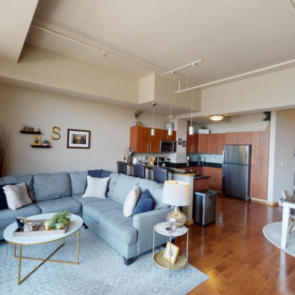 Walker's Point Three Bedroom Apartments - Oregon Apartments at SWW